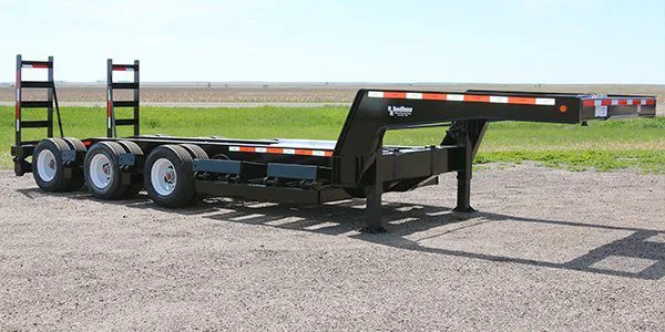 RoadRuner Manufacturing - Combine Trailers