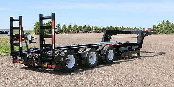 RoadRuner Manufacturing - Combine Trailers