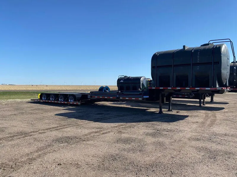 RoadRuner Manufacturing - Model 4000 Sprayer Trailer