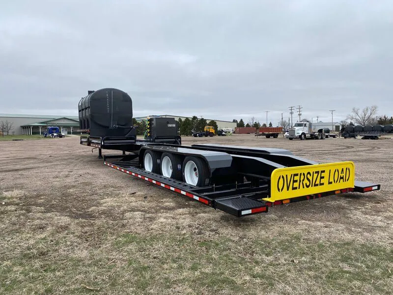 RoadRuner Manufacturing - Model 4000 Sprayer Trailer